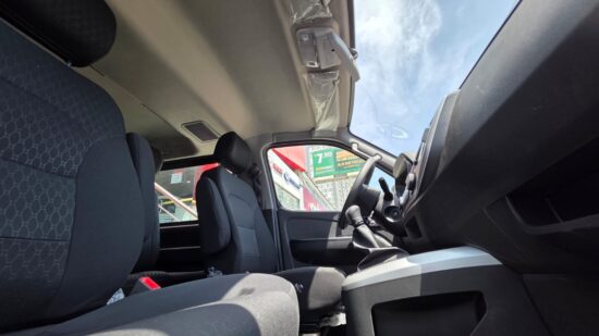 Foton presenta la nueva View G5 en Perú Innovación y comodidad en ...